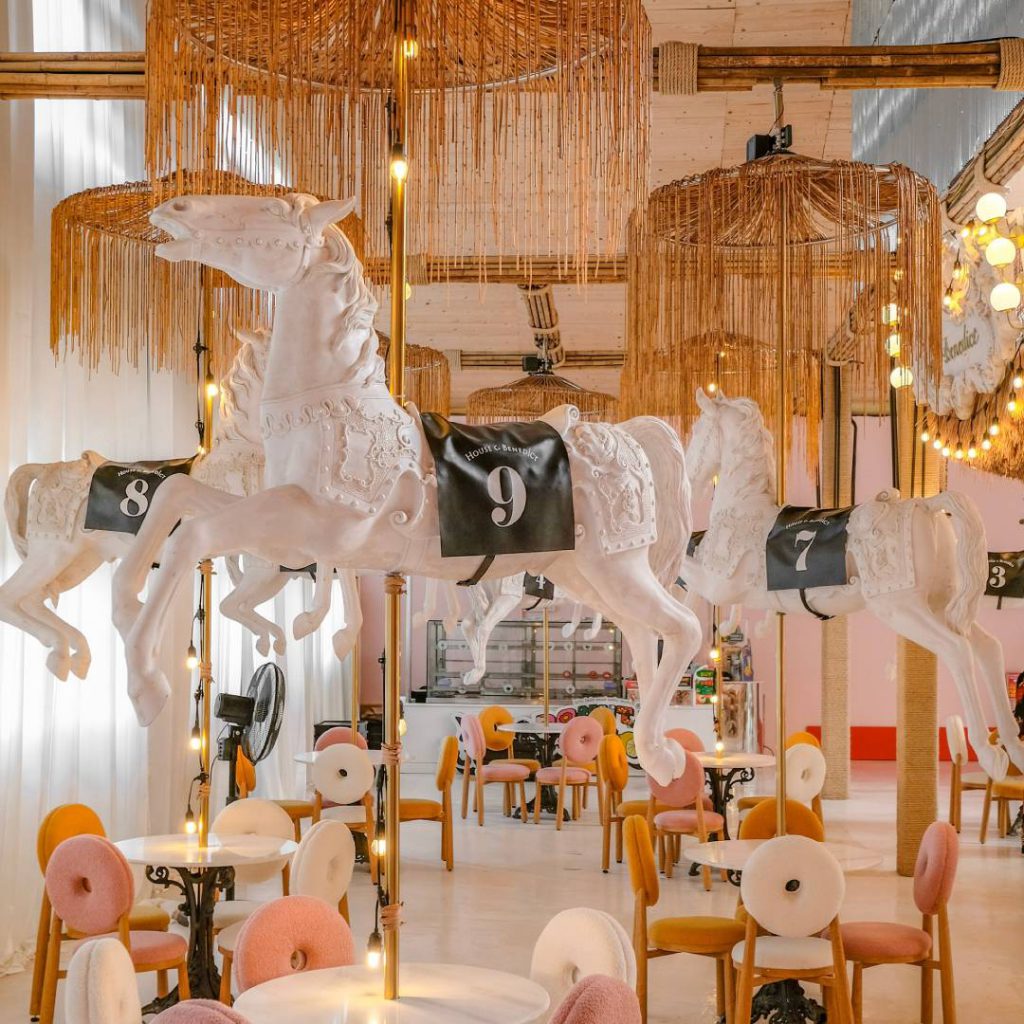 Landmark แห่งใหม่ของพัทยา "House of Benedict Pattaya" ดินแดนแห่งความฝัน ...