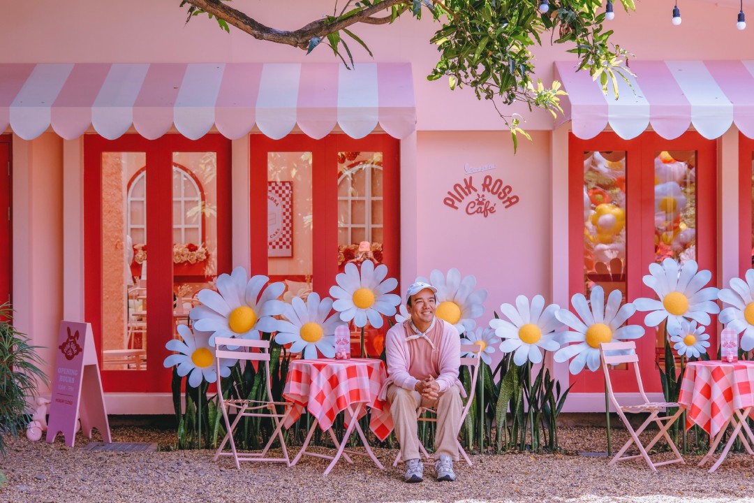 ชวนทุกคนมาสัมผัสความสดใสกับคาเฟ่เปิดใหม่ Pink Rosa Cafe ในย่านทองหล่อ ...