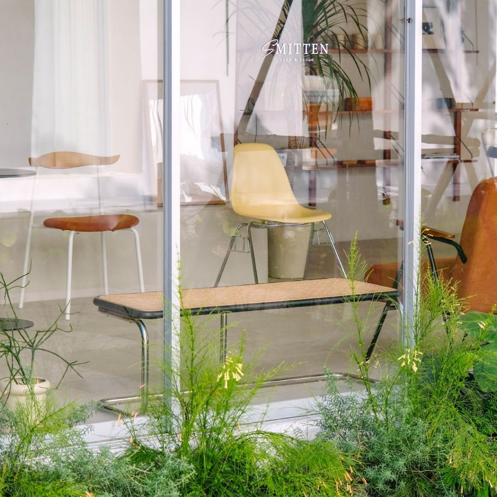 Smitten cafe and studio คาเฟ่เปิดใหม่สไตล์เกาหลีแบบ Homey โฮมใจ ย่าน ...