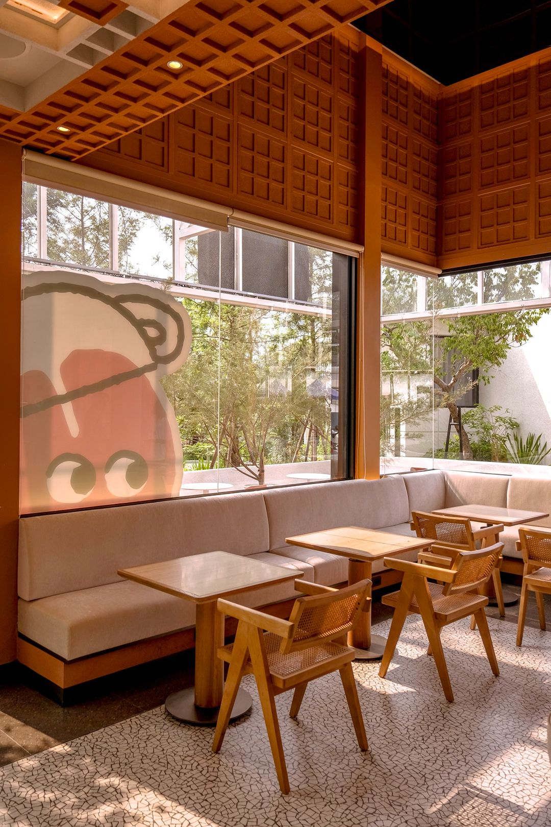 Bean Boys คาเฟ่เปิดใหม่ #เลียบด่วนรามอินทรา vibe ดี mood ดี คุมโทนสีส้ม ...